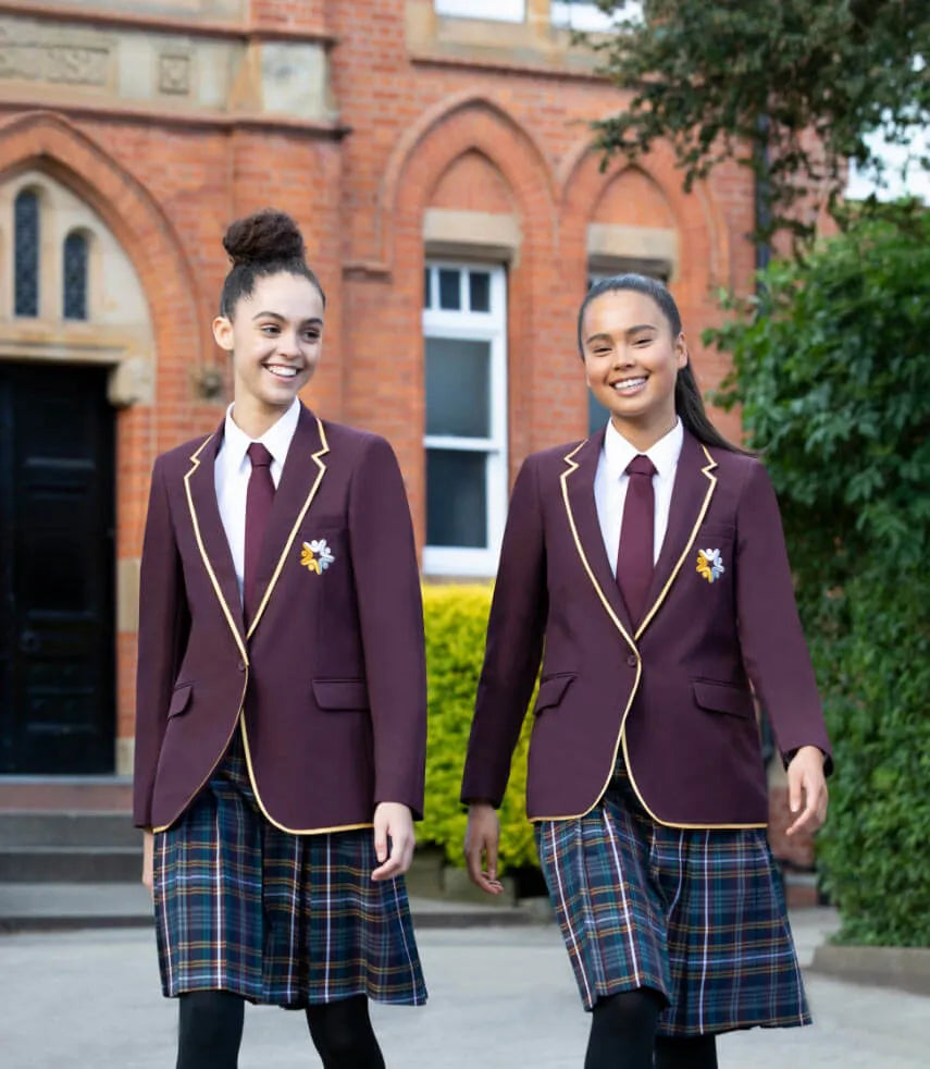 Wakefield High Schools – Smart Uniforms